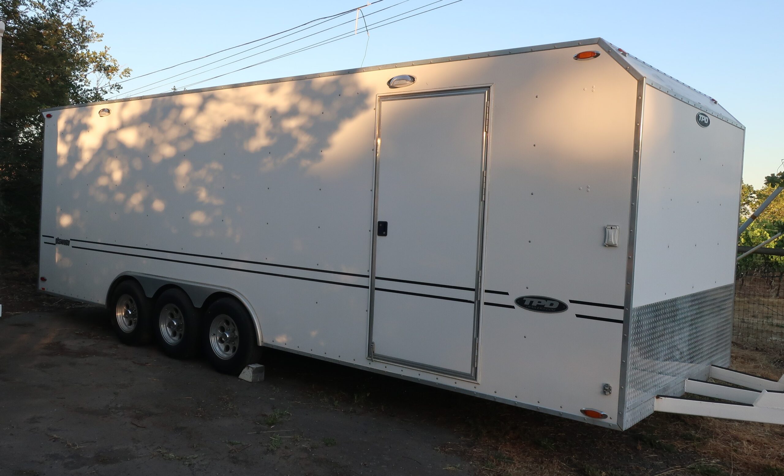 2009 CV8524T Bumper pull - TPD Trailers