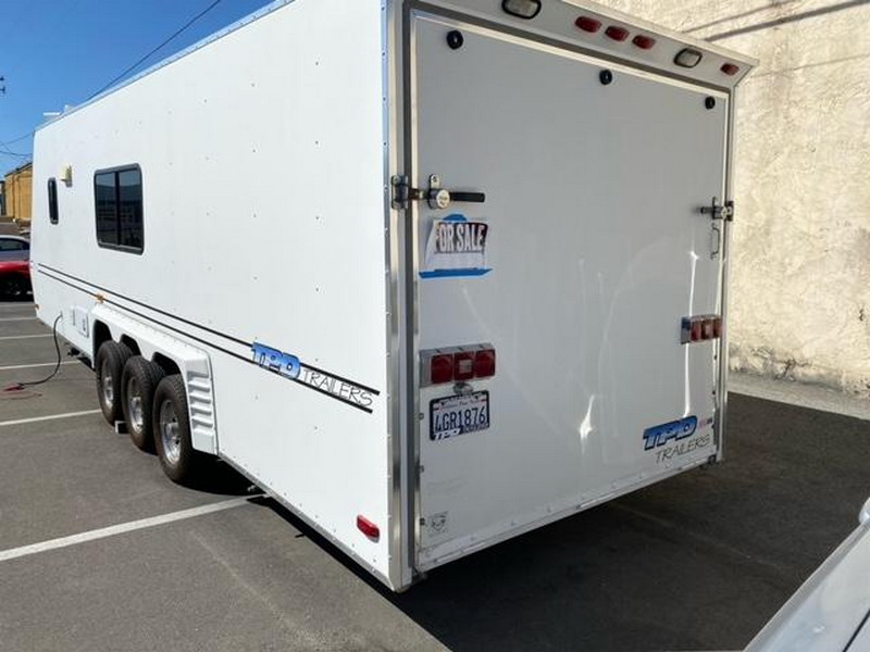 2006 Bumper pull - TPD Trailers Inc.