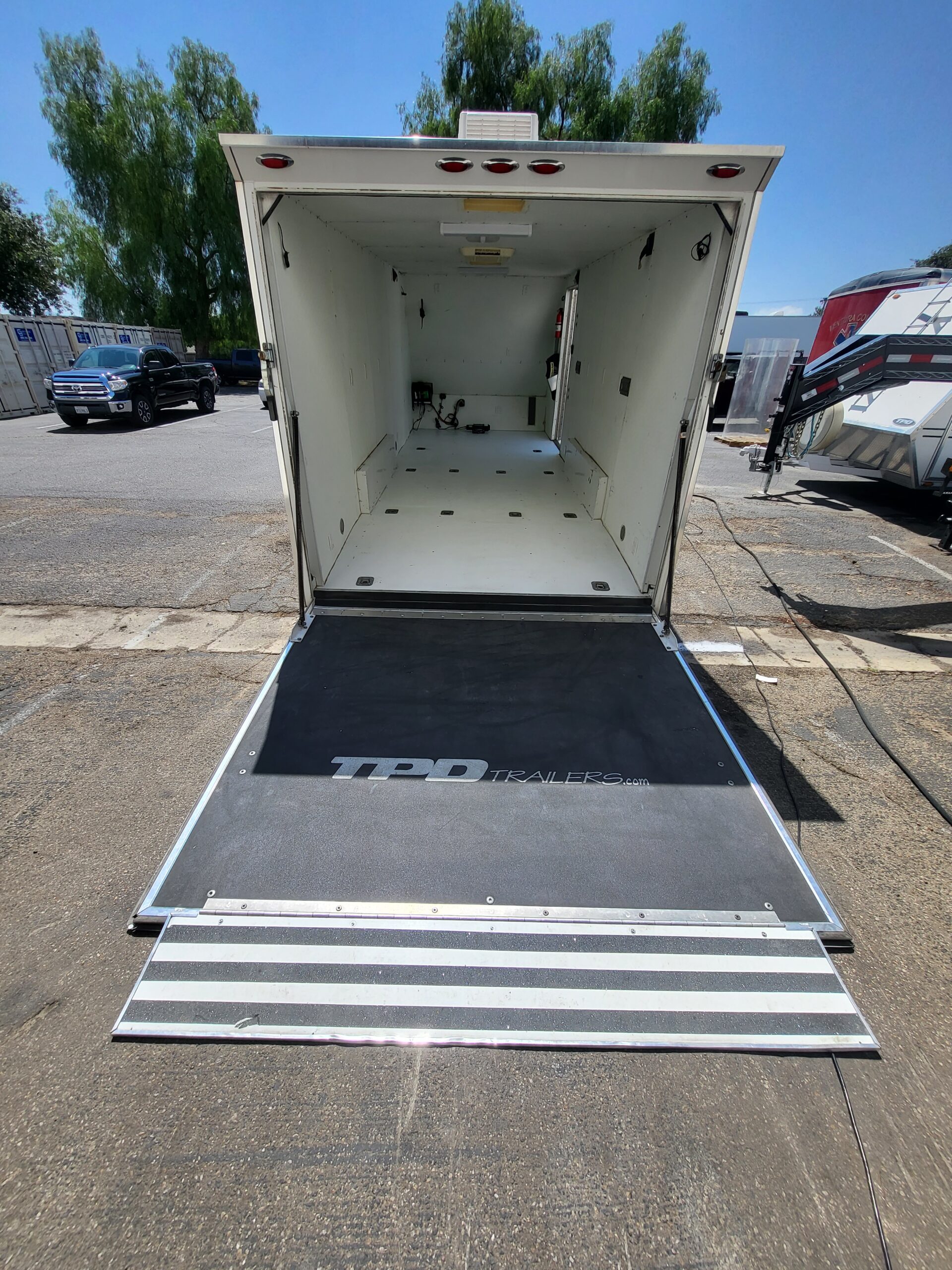 2008 Bumper pull - TPD Trailers