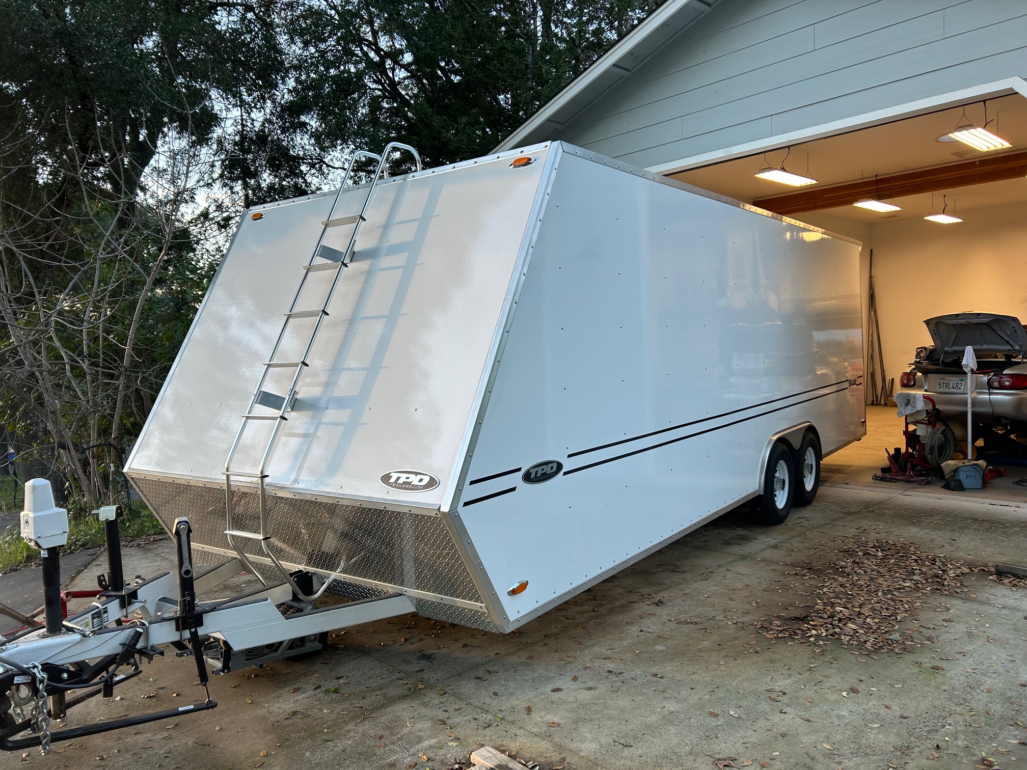 2010 CV8524T Bumper pull - TPD Trailers