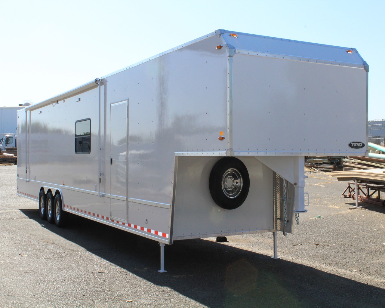 2019 CV8548TR Gooseneck - TPD Trailers